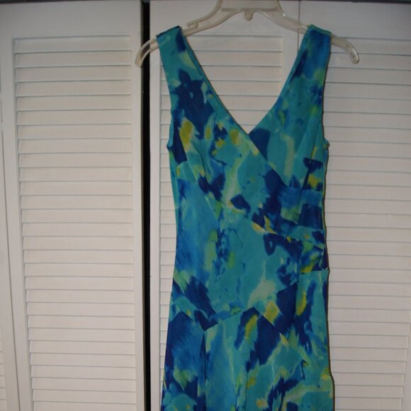 Evan Picone | Dresses | Evan Picone Sleeveless Watercolor Blue Dress ...